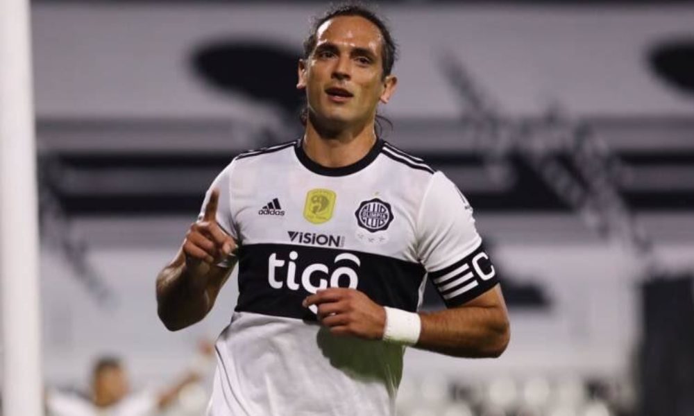 Popular / VIDEO. Roque festejó su golazo con un "Feliz cumpleaños mi amor"