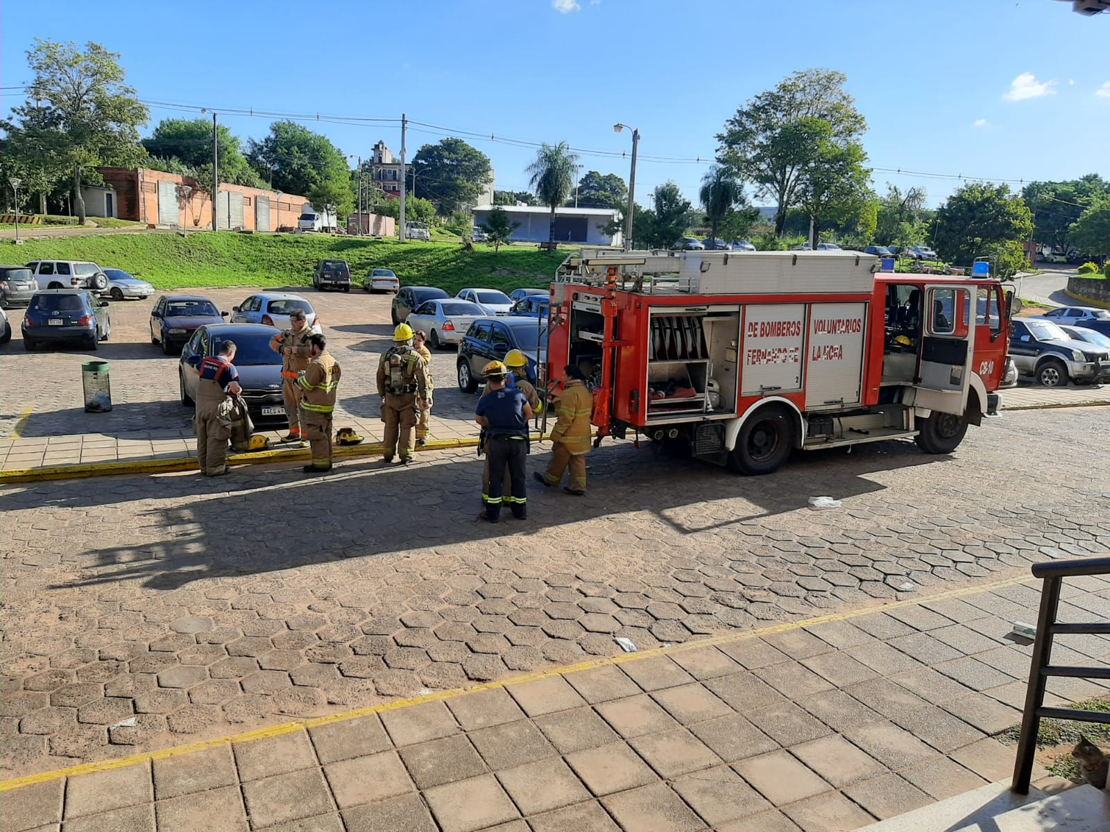 Popular / ¡Ndi! Principio de incendio en Hospi de Clínicas asustó al ...