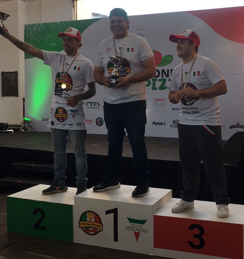 Popular / Paraguayo campeón en competencia de la mejor pizza y encantó ...