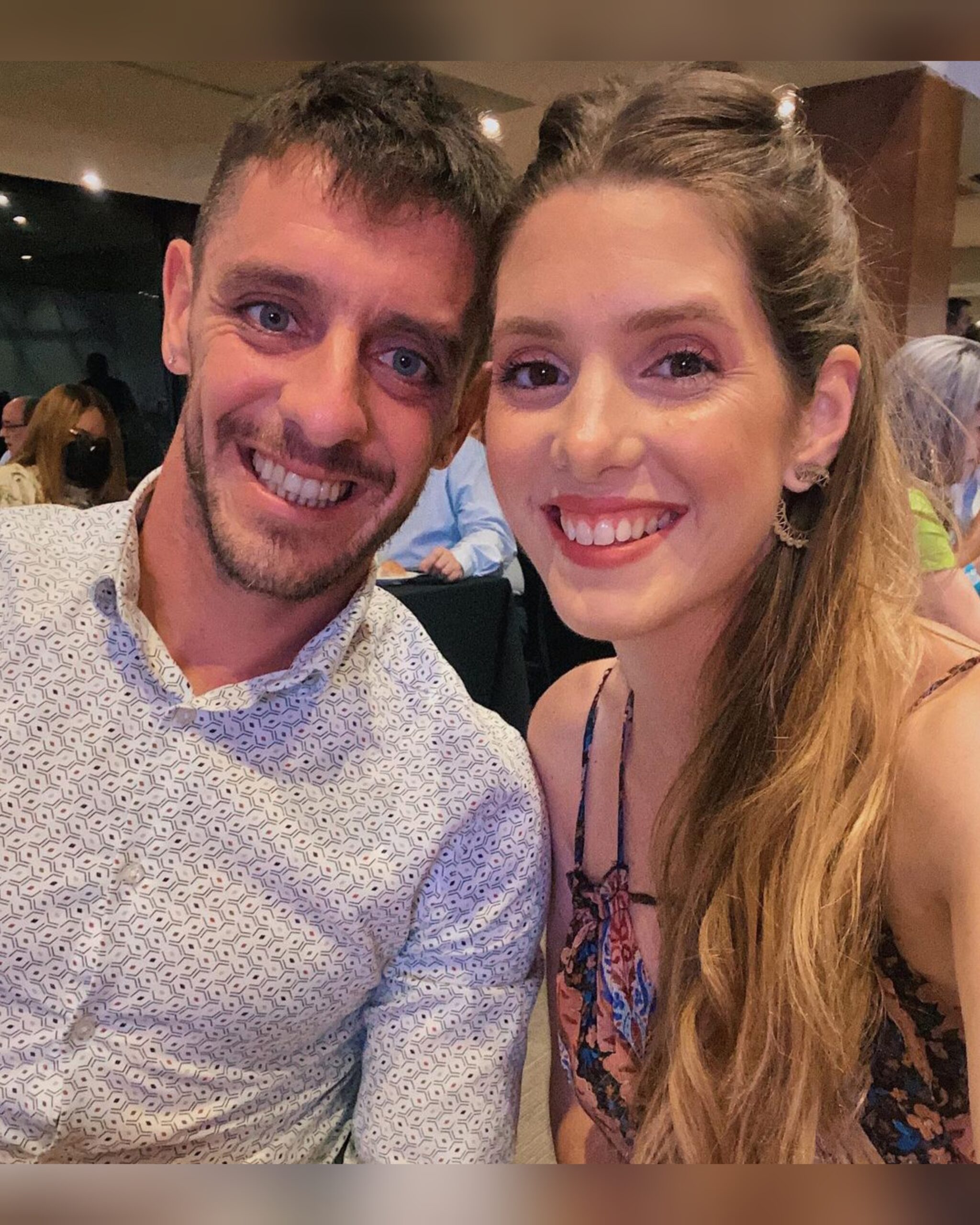 Popular / ¿Ale Silva dejó tirada a su doña tras escupitajo que ligó?