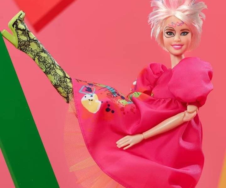 Popular / (GALERIA)Aparece la edición de "Barbie rarita"