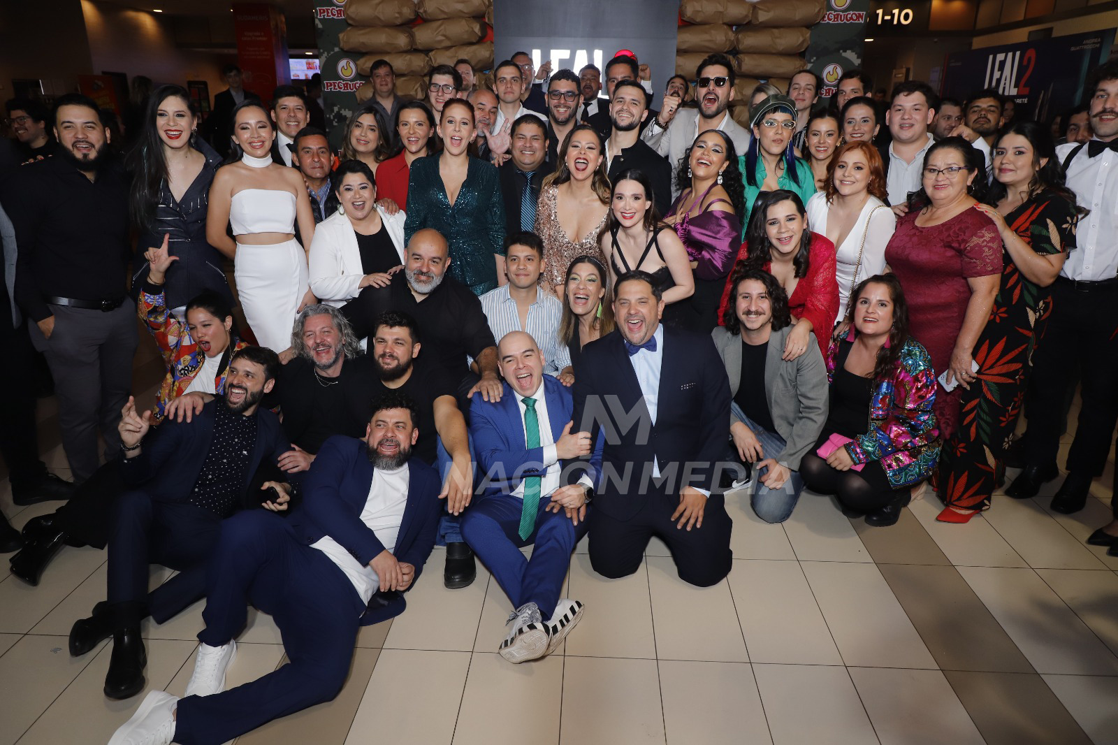 Popular / Noche de estrellas en Avant Premiere de "Leal 2: Comando ...