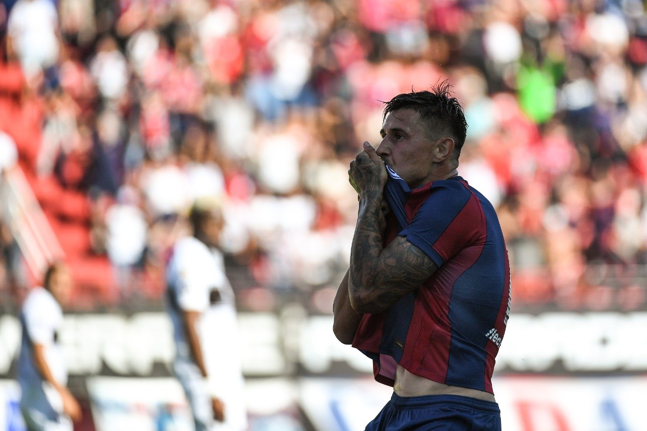 Popular / Adam Bareiro, orgulloso por su histórico récord en San Lorenzo