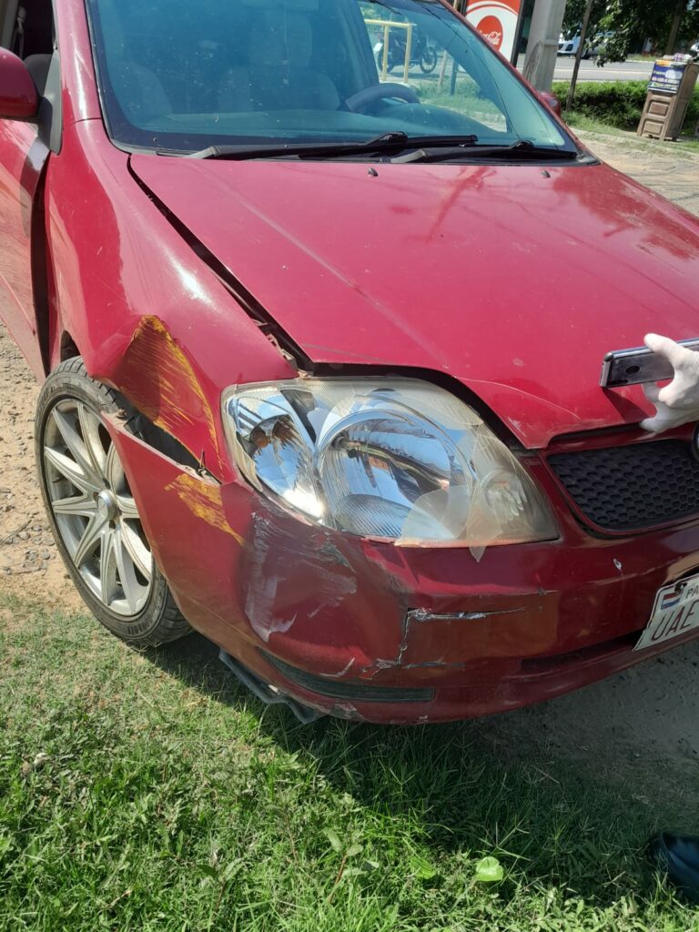 Popular / Argentino tatácho chocó en un surtidor de Pilar