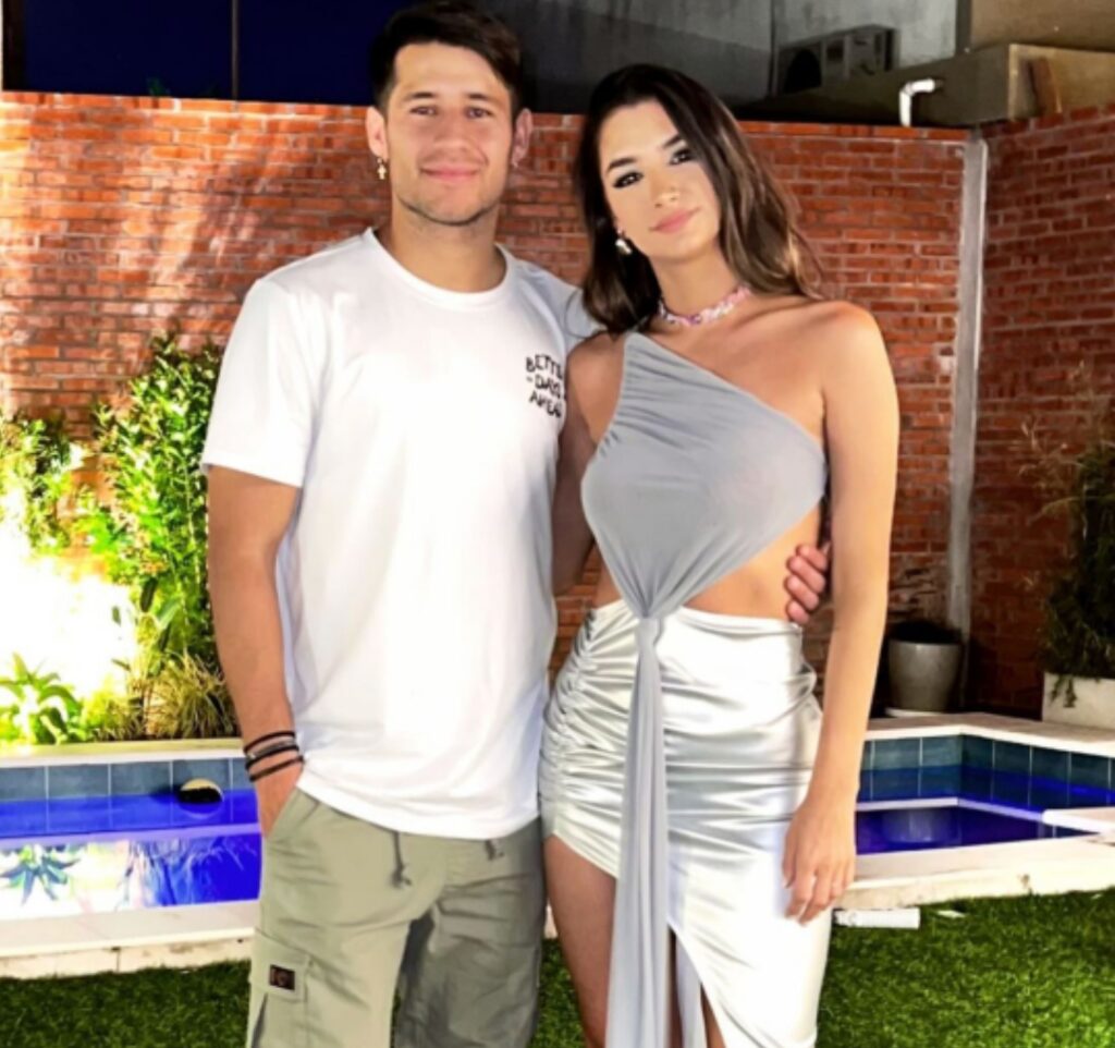 Popular / La romántica dedicatoria de Tito Torres a su prometida por su ...