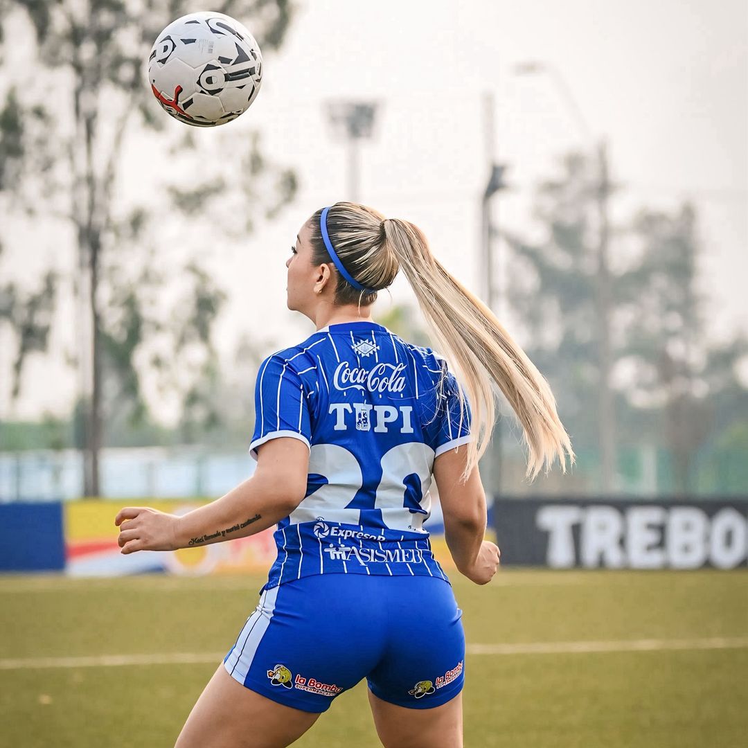 Popular / [VIDEO] Fátima Román debutó con gol ante su ex equipo, el ...