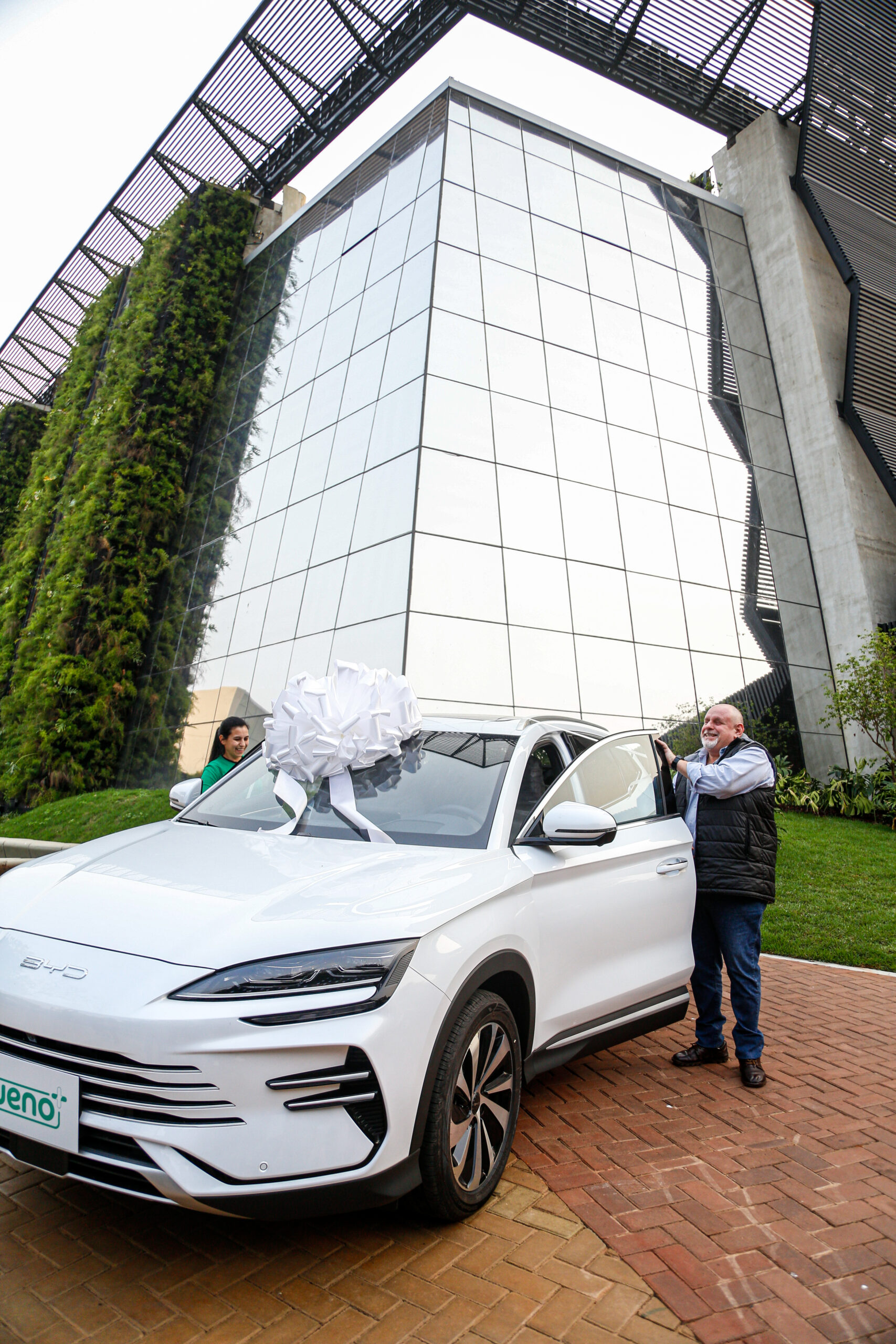 Popular / Ueno bank celebró con sorpresas únicas para sus clientes más ...