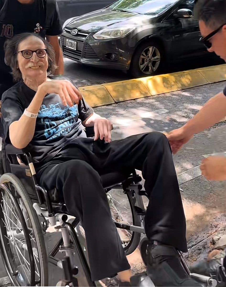 Una fanática de Charly García mostró cómo está el músico y generó ...