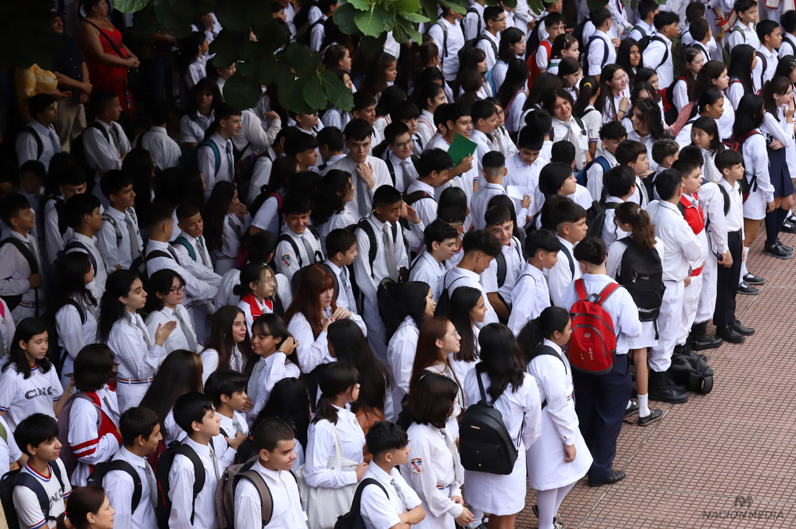 Popular / Comienzan las clases, pero kits se entregarán la otra semana ...