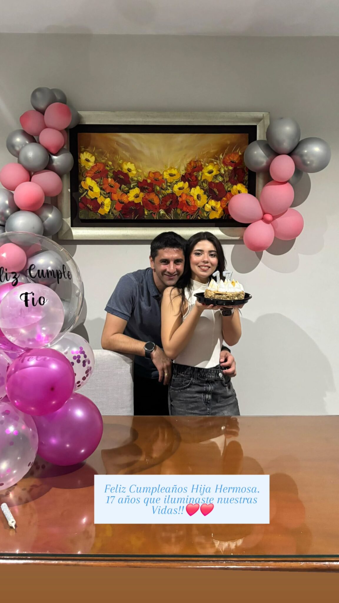 Popular / ¡Parecen hermanos! ¡Mañamí... qué grande ya está la hija de ...