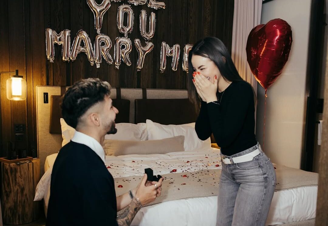 Popular / (GALERÍA) ¡Julio Enciso le propuso matrimonio a su novia ...