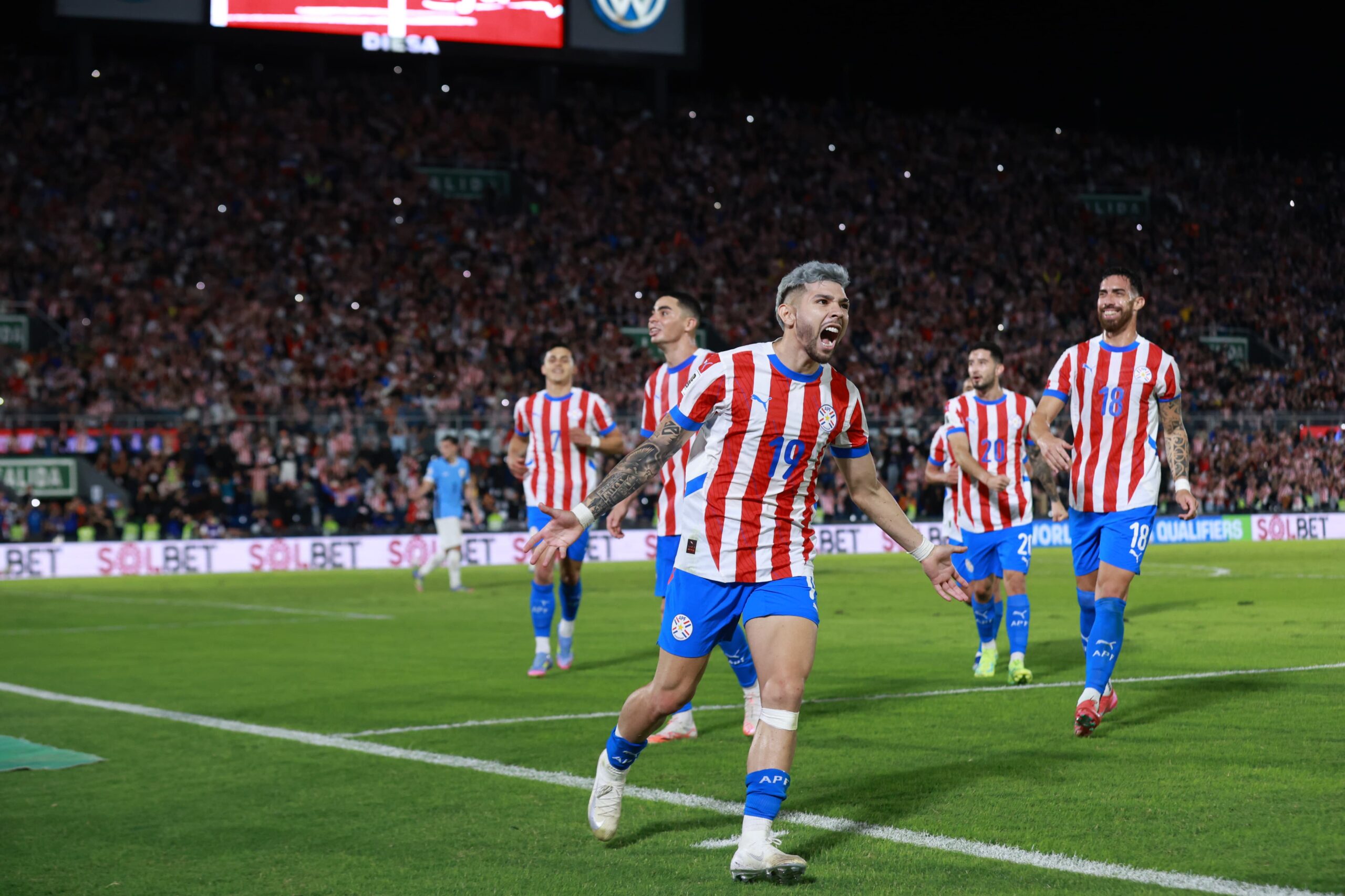 Popular / (Video) Julio Enciso recordó a su abuelo y emocionó al rollo