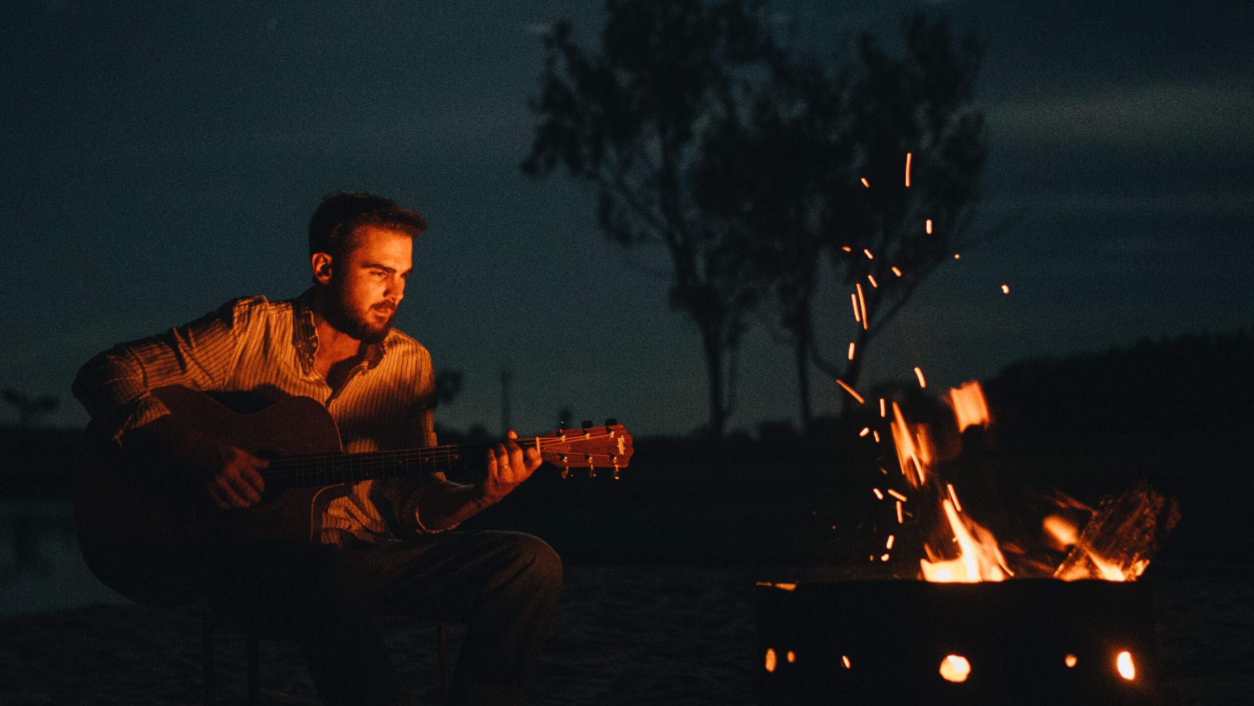 Popular / (VIDEO) ¡Iván Zavala presenta a sus fantasmas!
