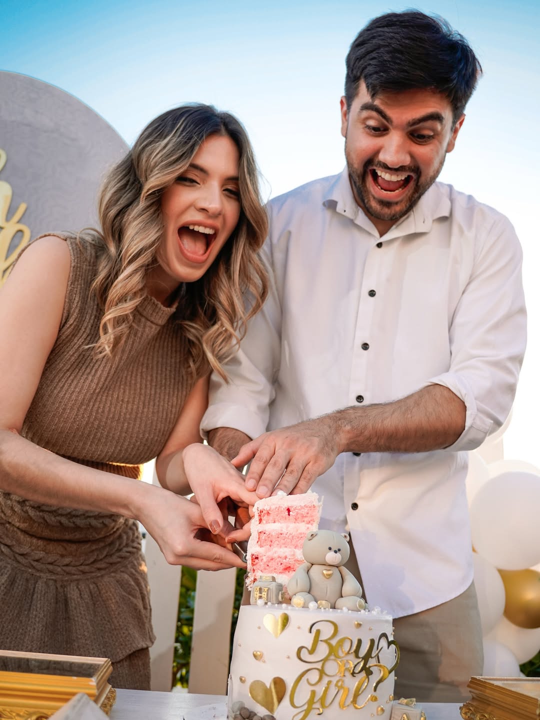 Popular / (GALERÍA) Conductor de TV ya sabe si la cigüeña le trae una ...