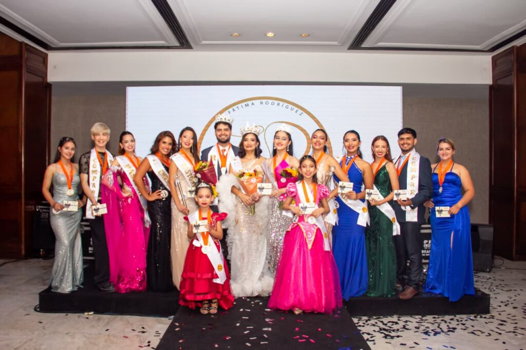 Popular / Primera edición de Figuras y Reina de la Comparsa Fussion 2026.